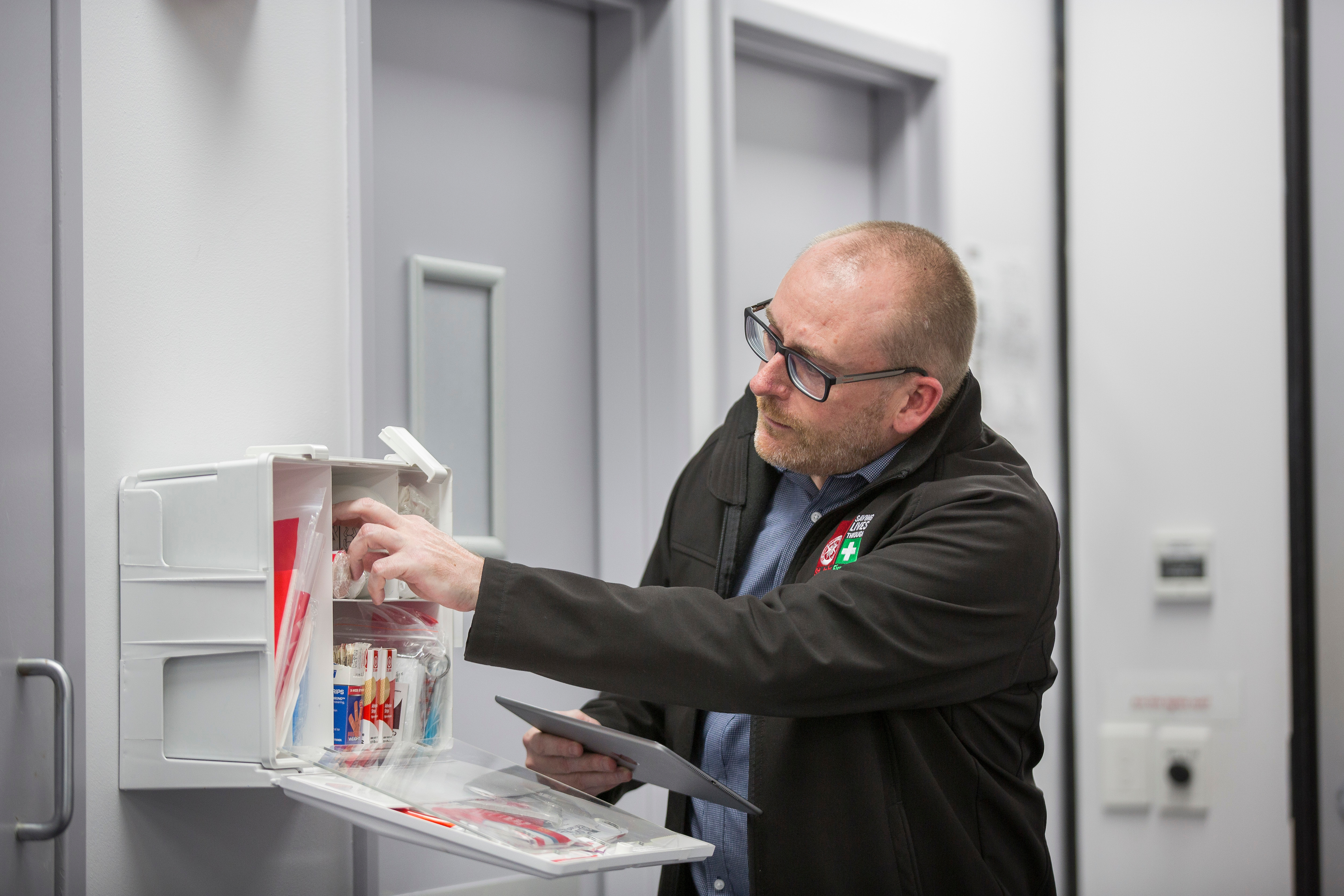 Kit Servicing - St John Ambulance Australia (VIC) INC - Saving Lives ...