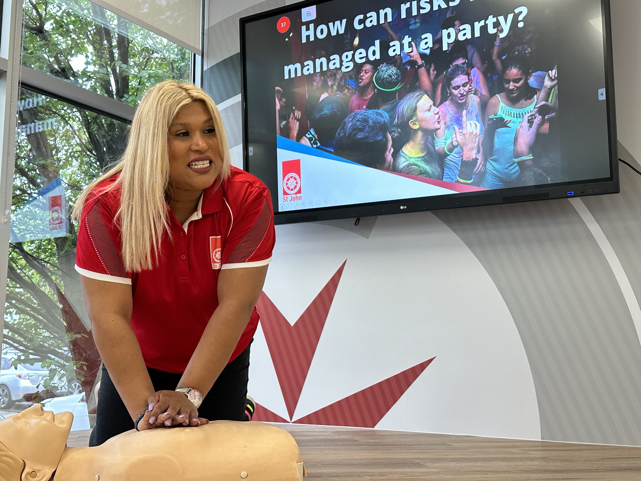 Learner Driver First Aid: Would You Know What to Do at a Crash Scene?